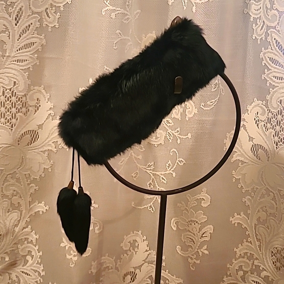 Crown Cap | Accessories | Crown Cap Black Rabbitlapin Fur With Rabbits ...